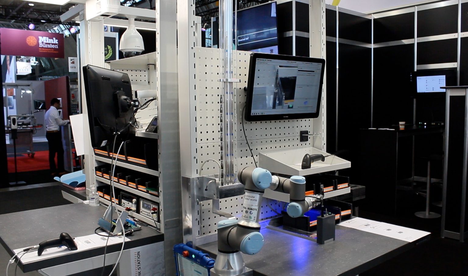 Roboteranbindung mit unserem neuen Modul [cobot] - bringt Schwung in Ihre Digitalisierung ...